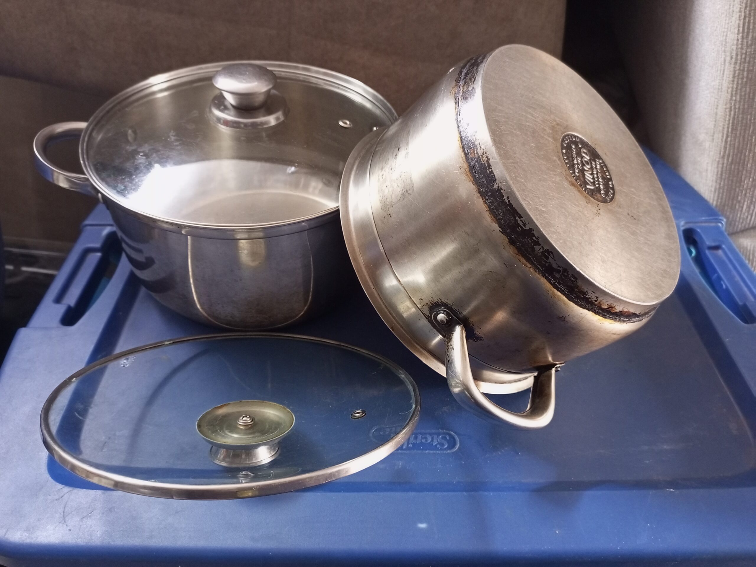CAROUSEL COOKING POTS | Corido Marketplace