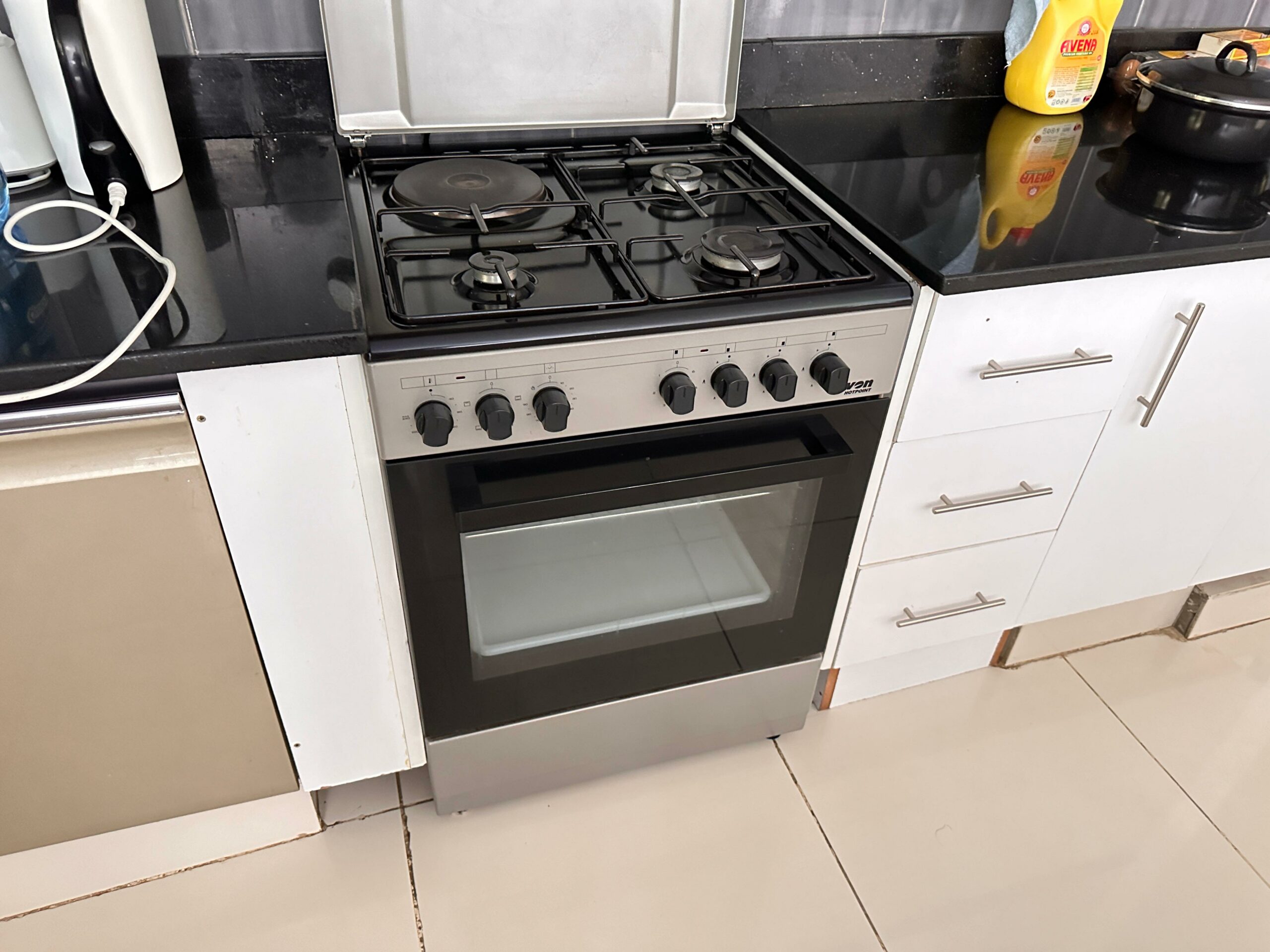 VON 4-BURNER COOKER | Corido Marketplace