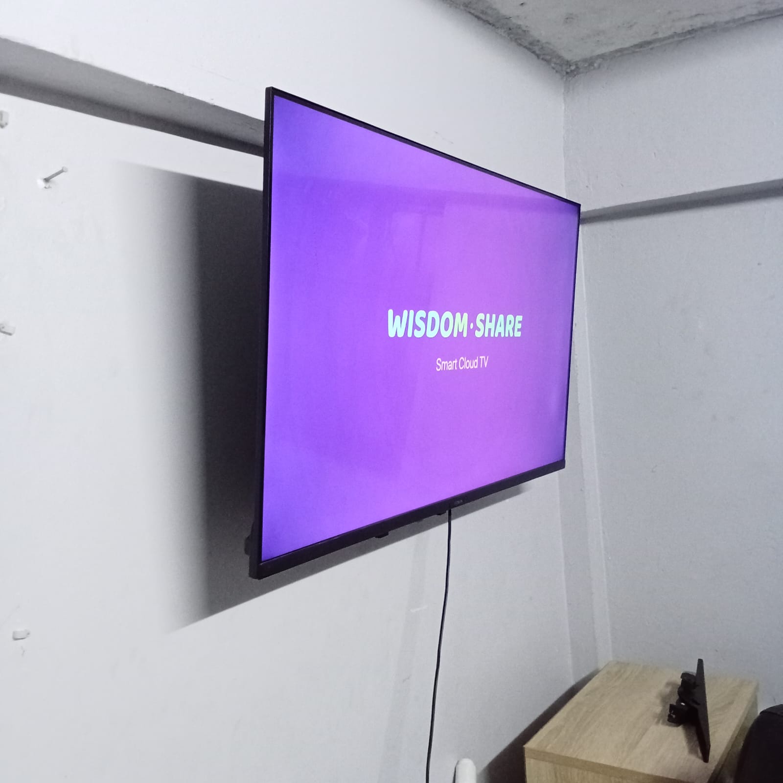 40 Inch Smart Vitron Tv | Corido Marketplace