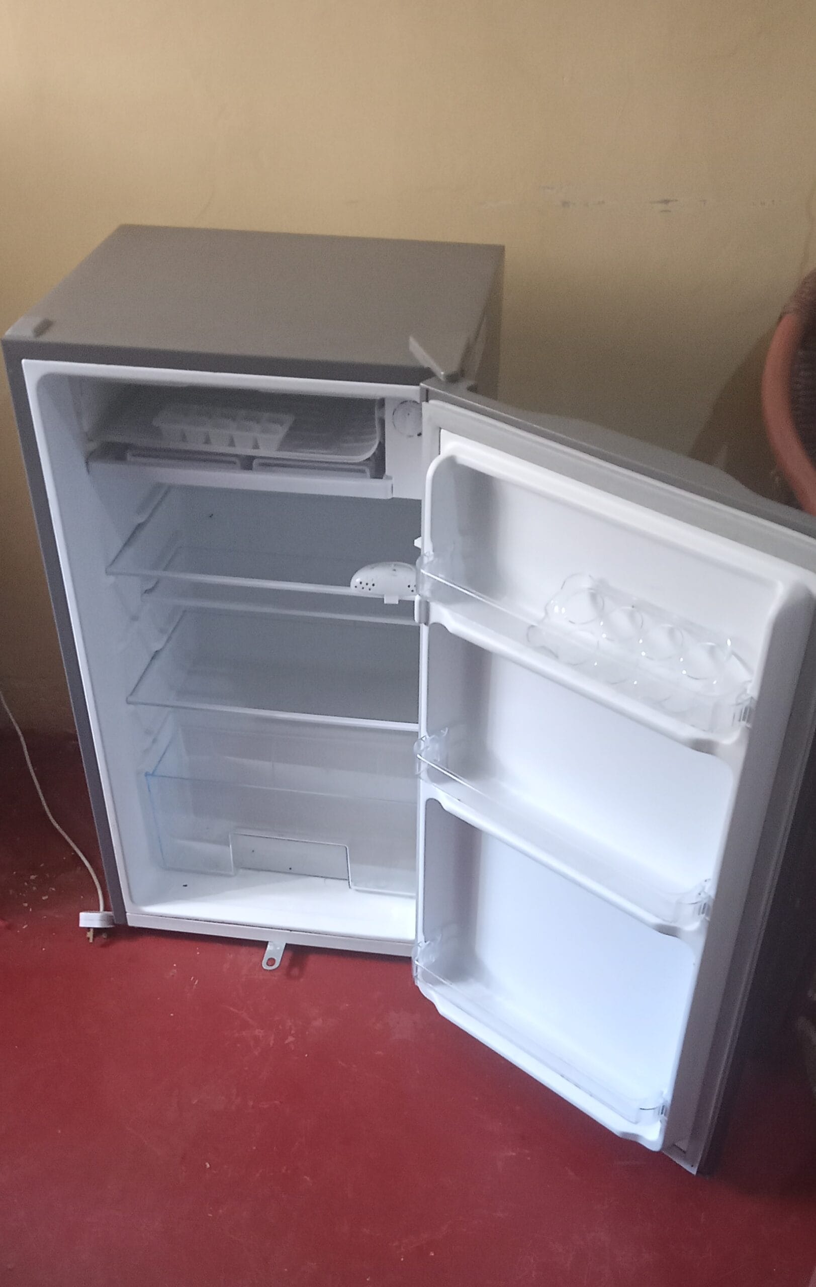 Mika 92l Fridge Single Door | Corido Marketplace