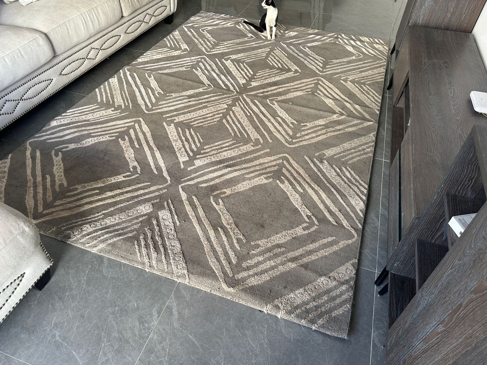 2M X 3M CARPET | Corido Marketplace