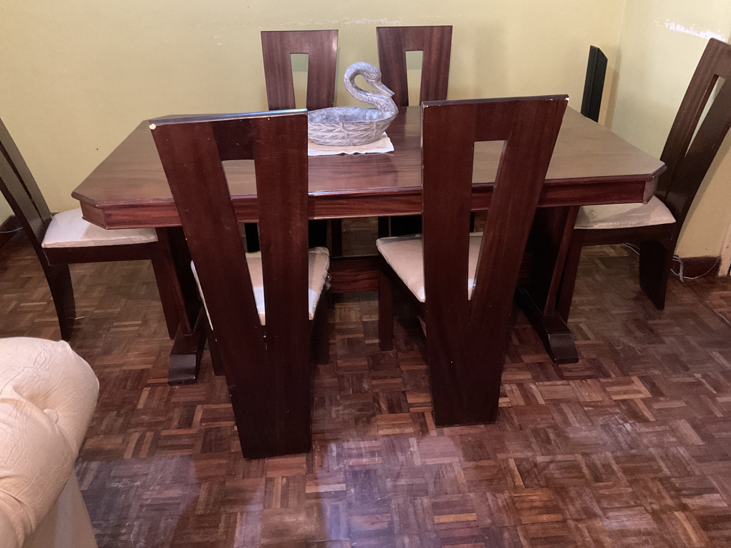 MAHOGANY TABLE SET | Corido Marketplace