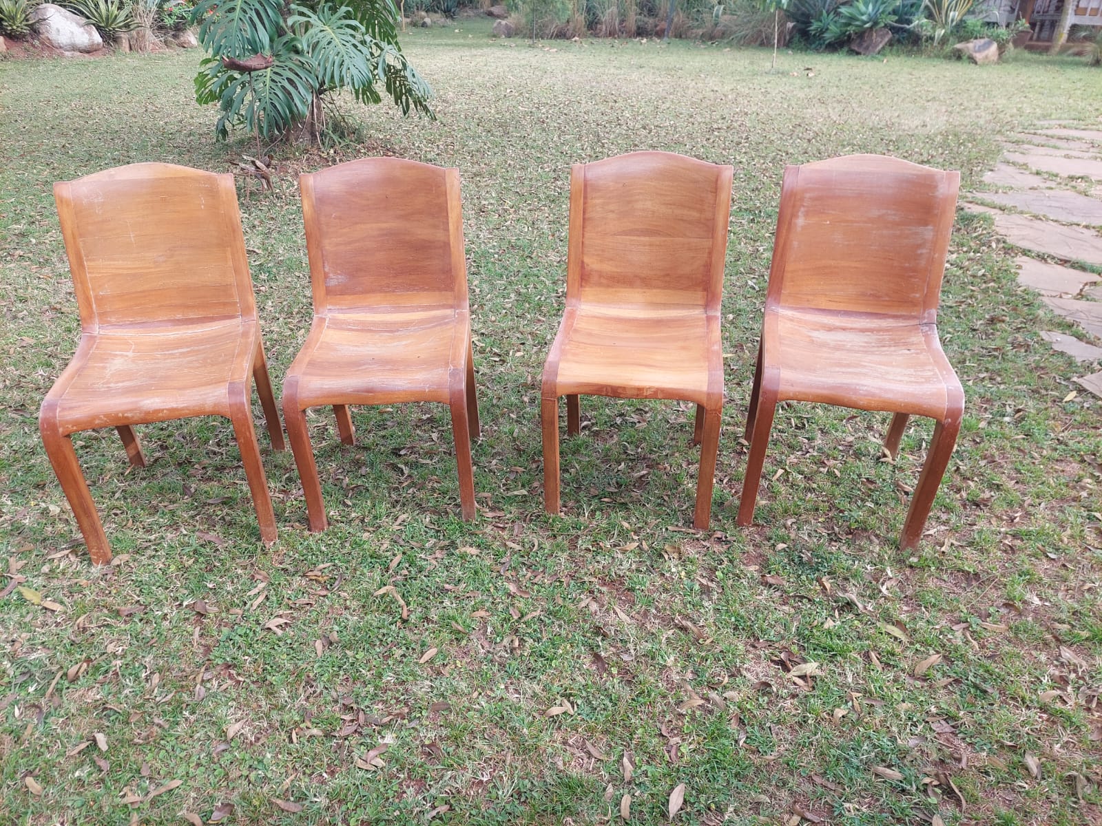 4 Wooden Curved Back Dining Chairs | Corido Marketplace