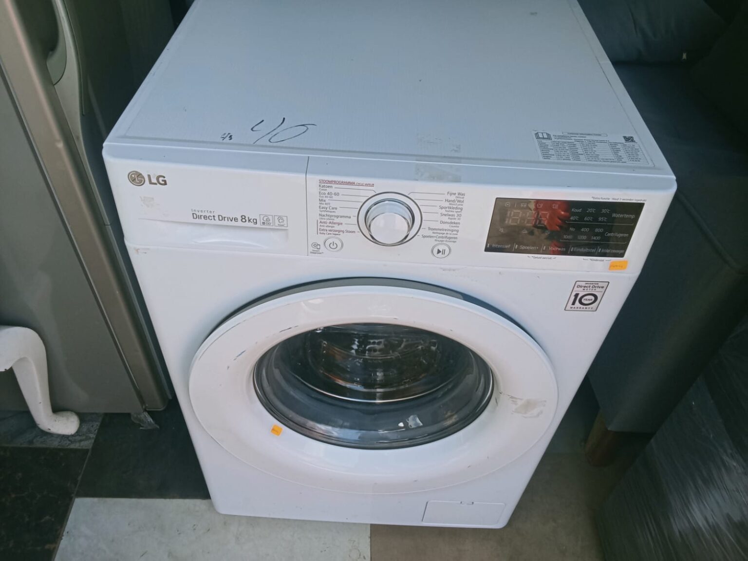 Clean Lg 8Kg Front Loader Washing Machine On Sale | Corido Marketplace